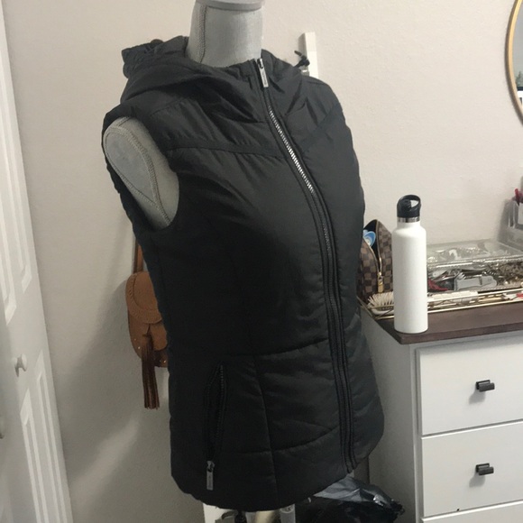 Bench | Jackets & Coats | Black Vest | Poshmark